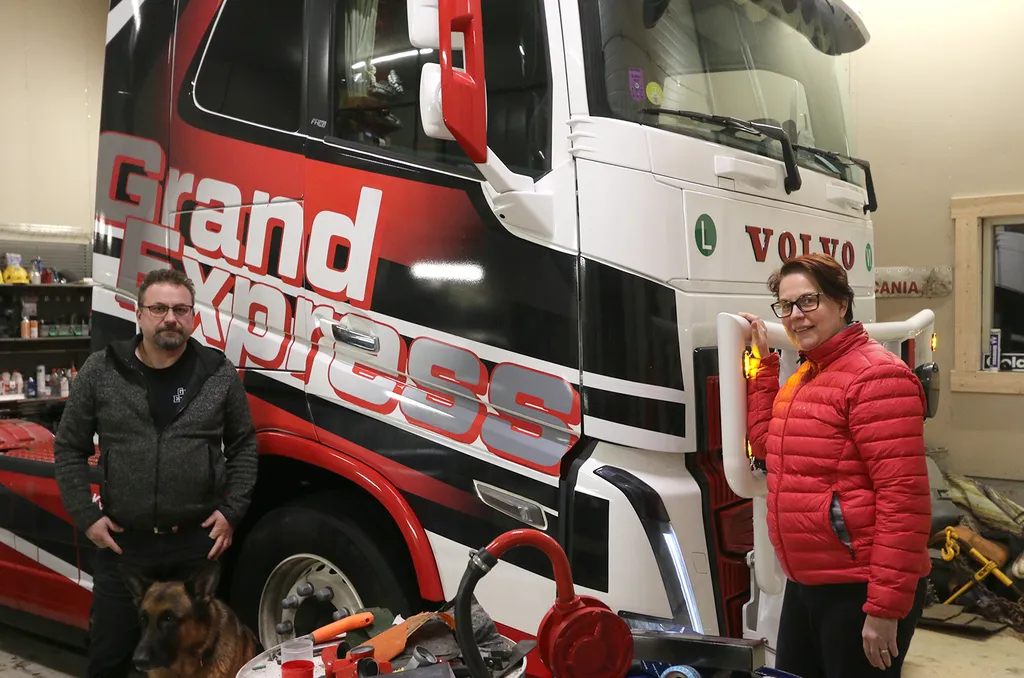 Grand Express Oy palkittiin Luhangan Vuoden Yrittäjänä | Joutsan Seutu